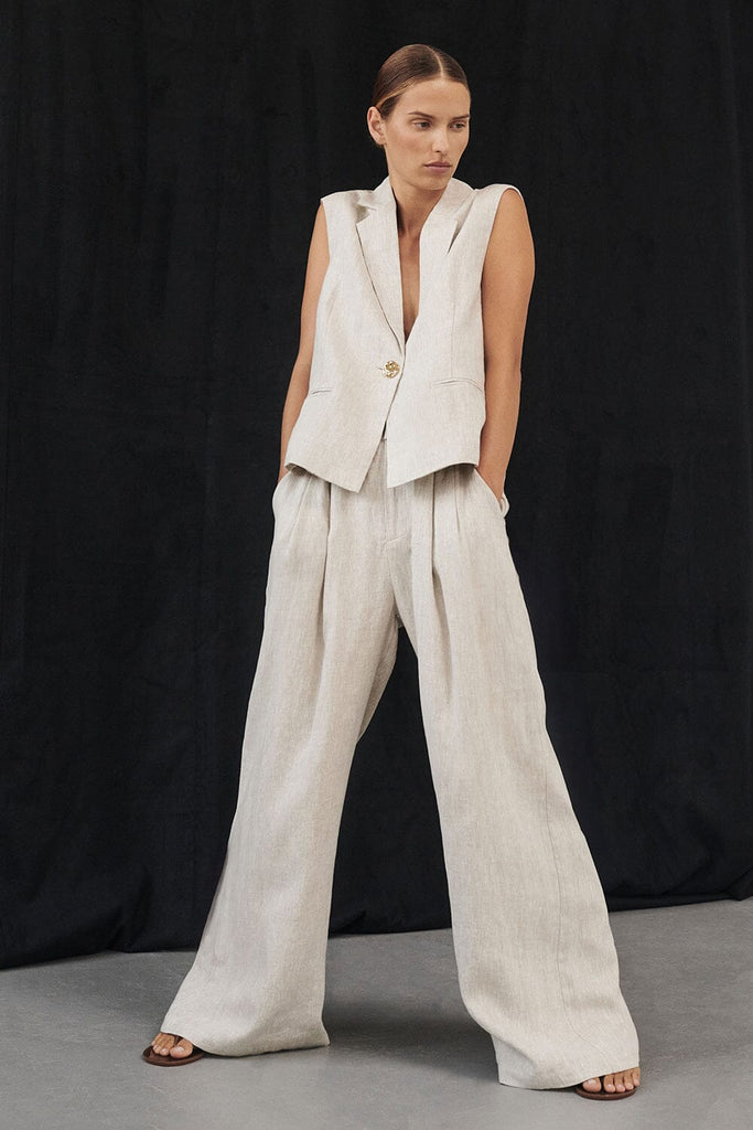 SELAH NATURAL LINEN SLEEVELESS VEST | Dissh