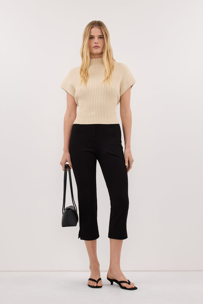 DELLA NATURAL KNIT TOP | Dissh