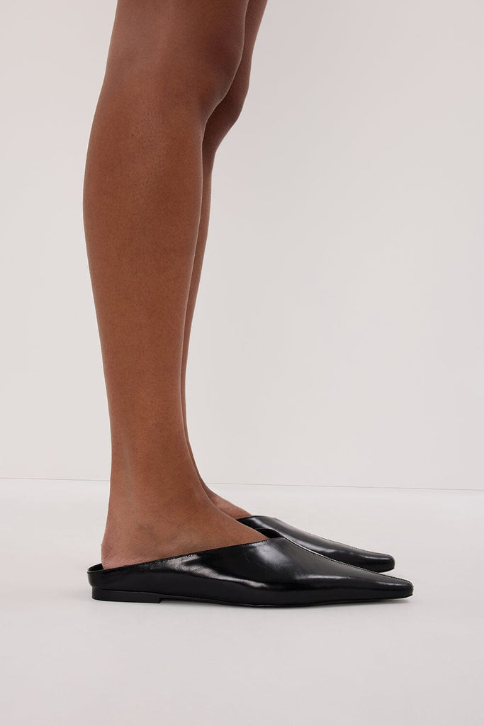ALIAS MAE OLIVE MULE BLACK | Dissh