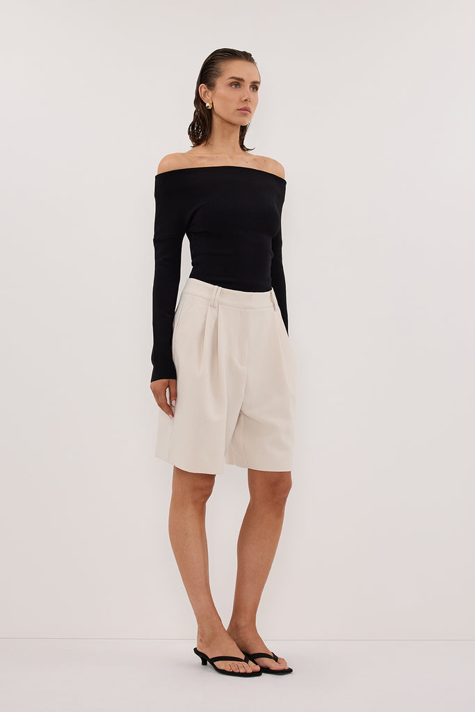 ASTRID BLACK SLEEVED KNIT TOP | Dissh